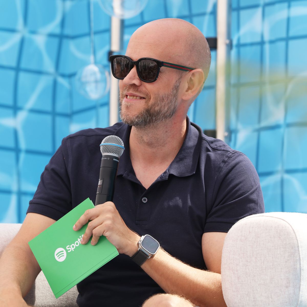 Spotify founder Daniel Ek steps down as CEO after 20 years | The Tech Buzz