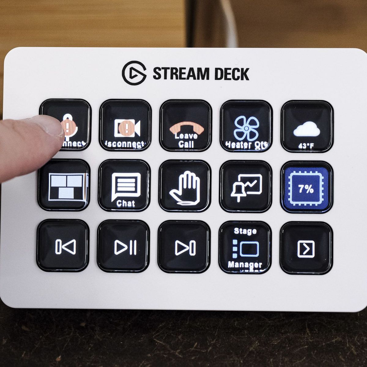 Elgato Stream Deck Gets AI Voice Control Via MCP Integration | The Tech ...