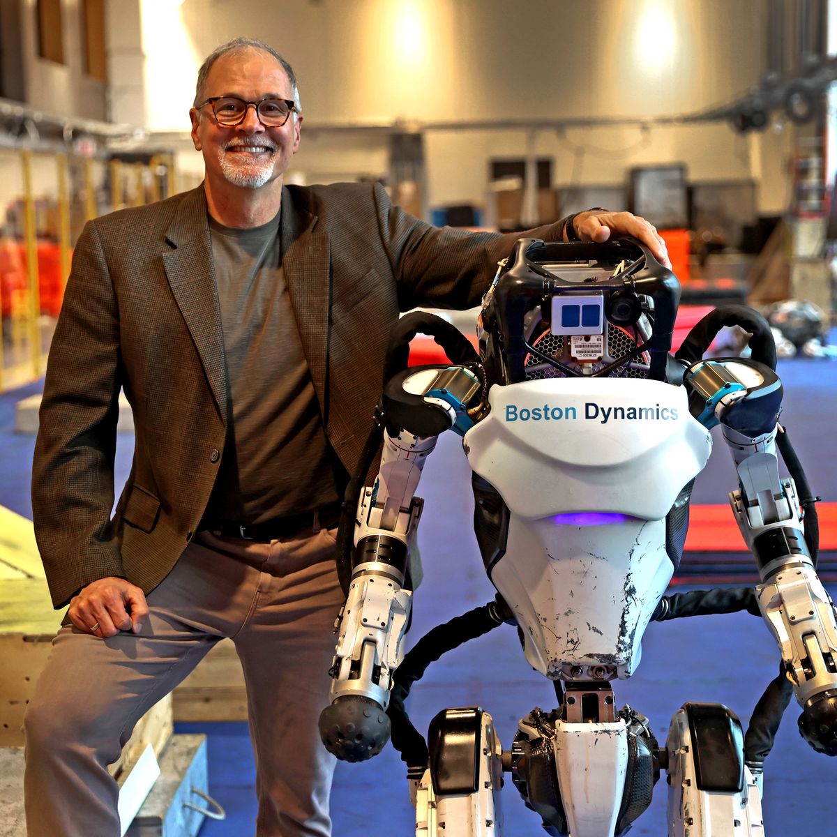 Boston Dynamics CEO Robert Playter Steps Down Immediately | The Tech Buzz