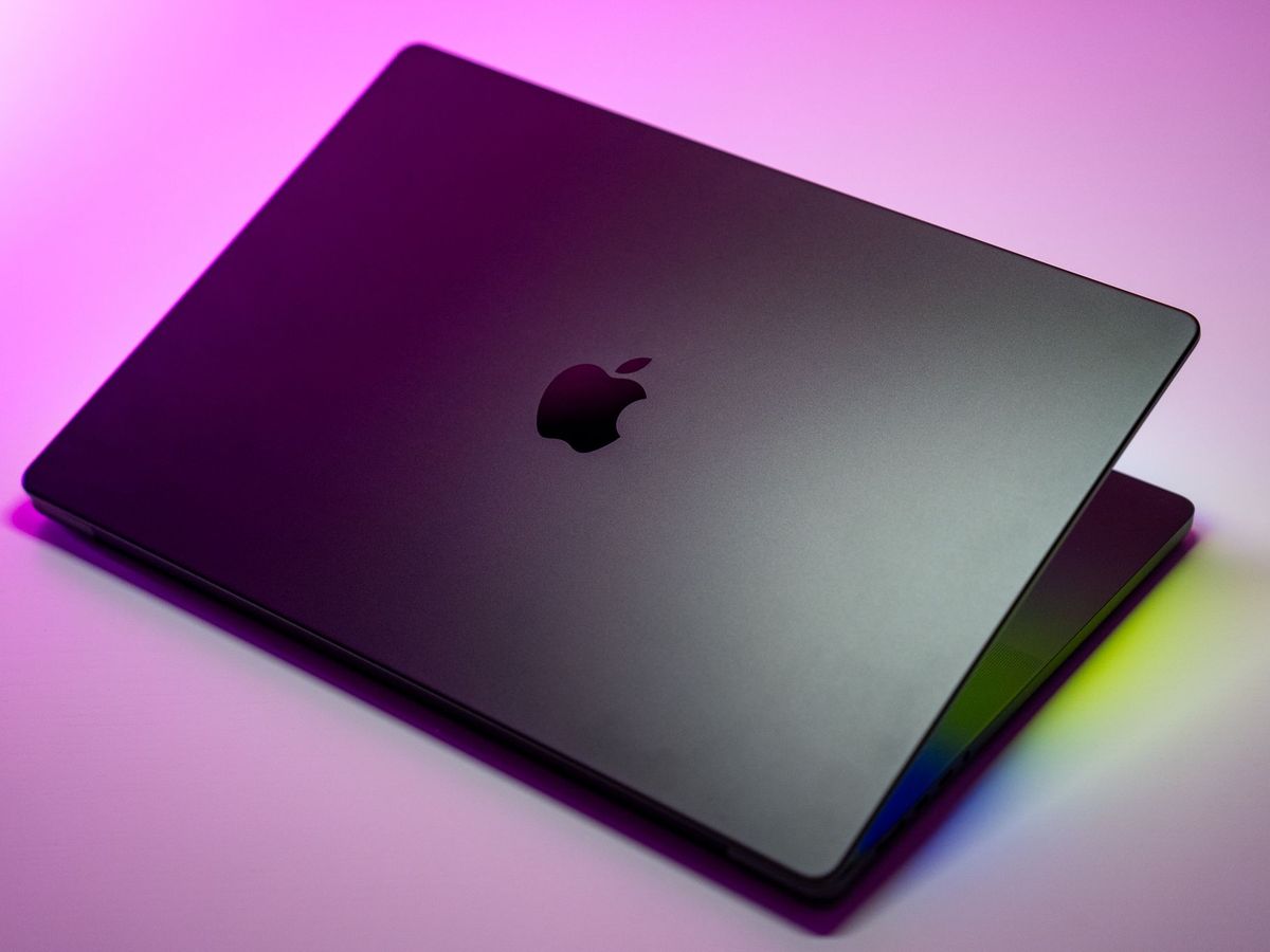 Apple's 2026 MacBook Pro to get OLED touchscreens, M6 chips | The Tech Buzz