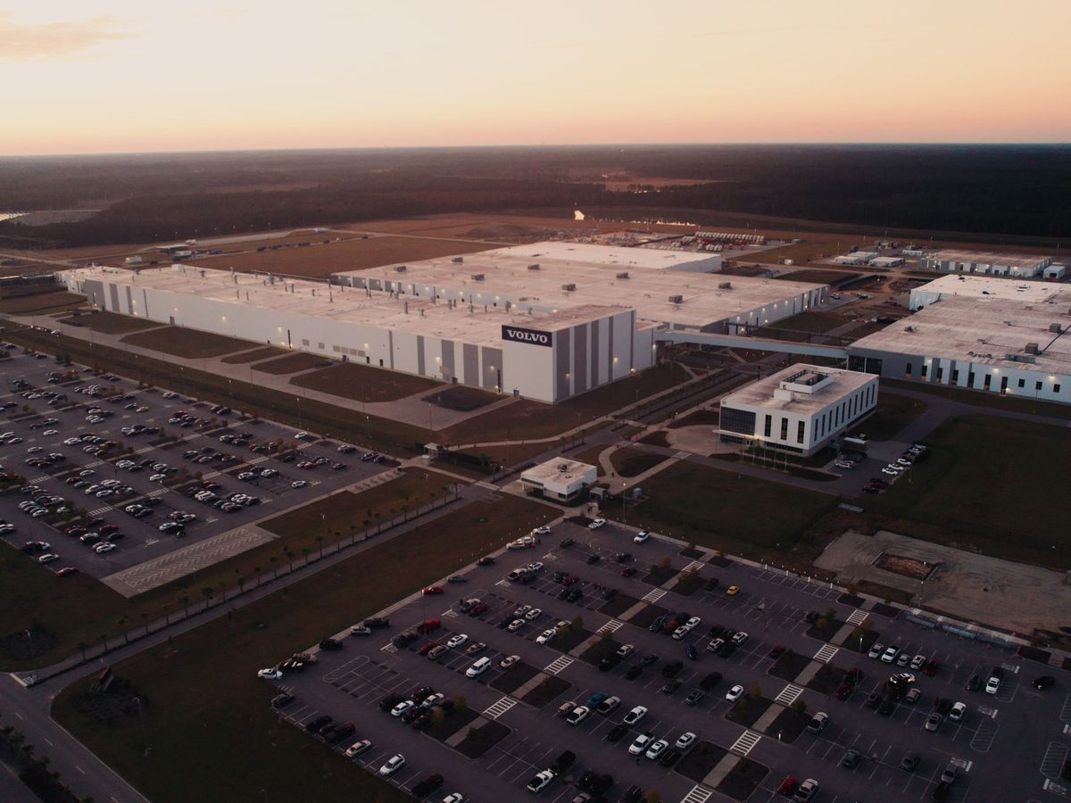 Volvo deploys Nvidia chips to fix buggy EX90 software crisis | The Tech ...
