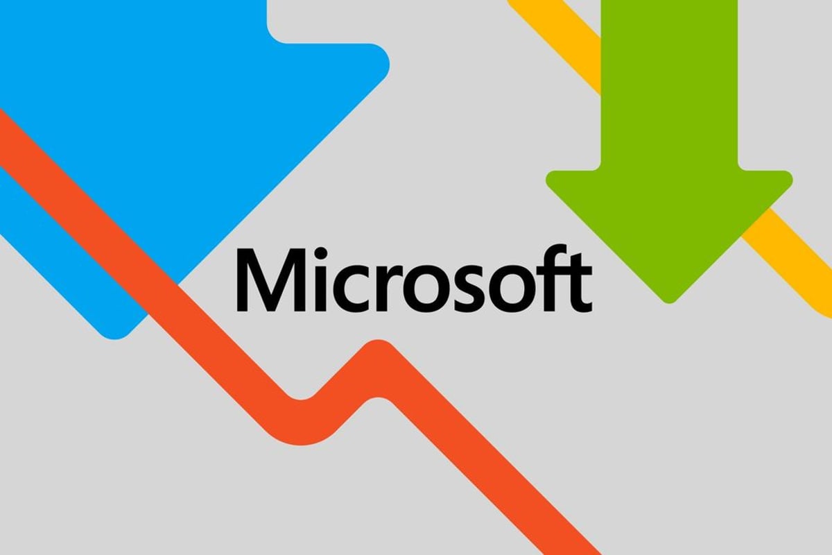 Microsoft's Executive Exodus Accelerates Amid Stock Slide | The Tech Buzz